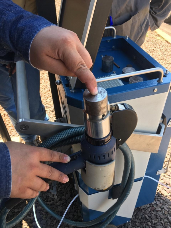 Ensaio Pmi para Análise Química de Materiais - J. OMETTO Equipamentos ...